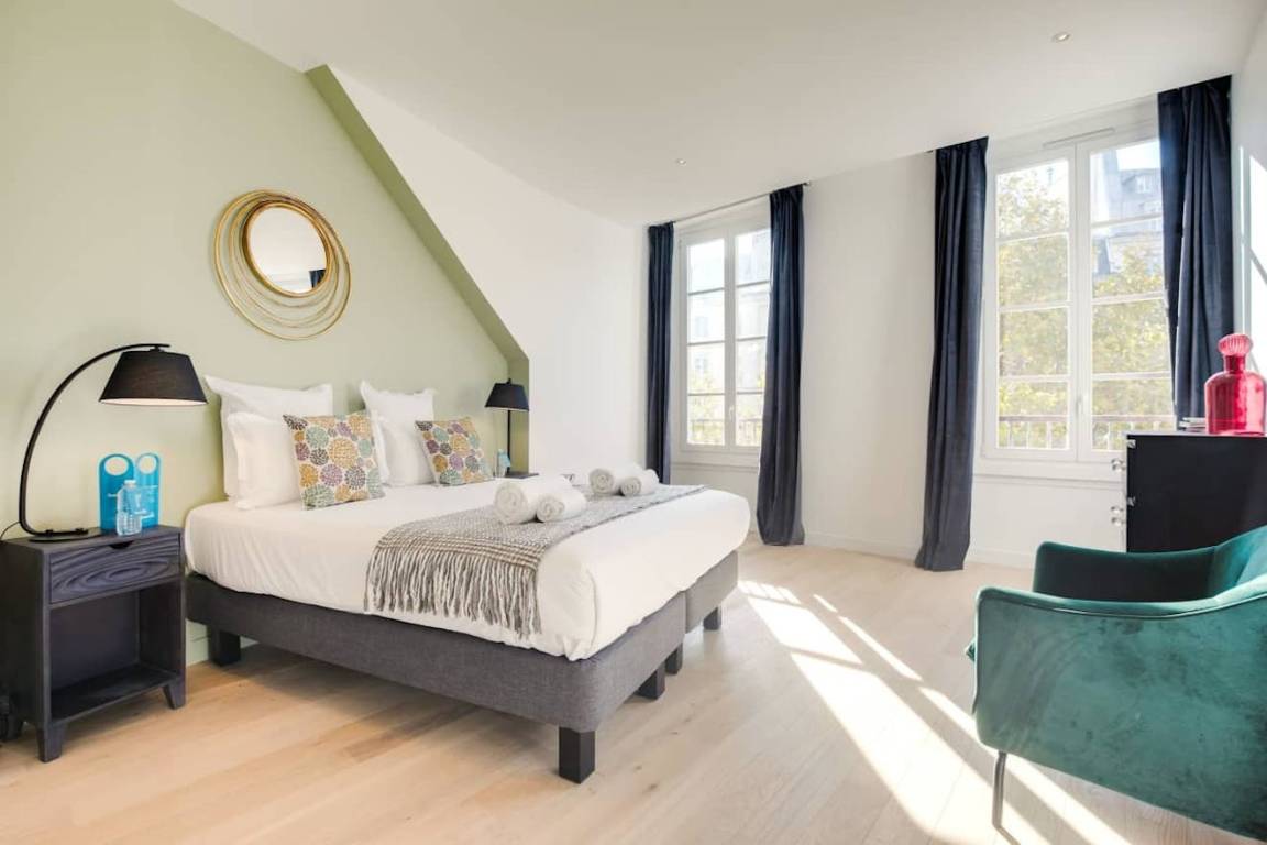 183 M² Appartement ∙ 4 Chambres ∙ 10 Personnes - Gare d'Austerlitz