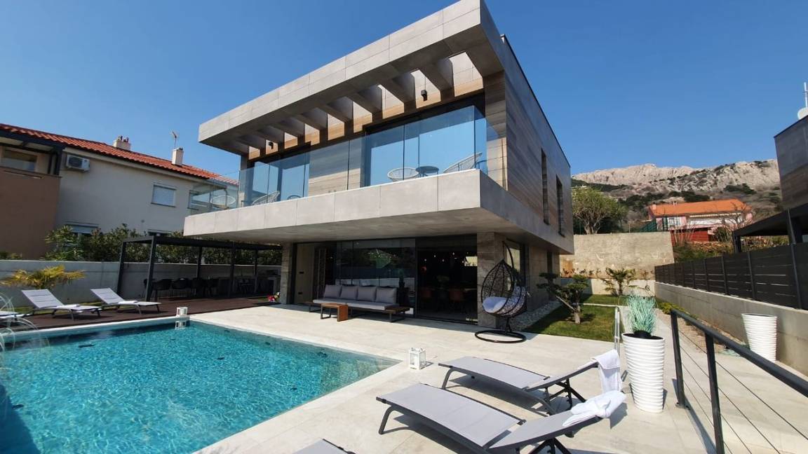 155 M² House ∙ 4 Bedrooms ∙ 8 Guests - Lopar
