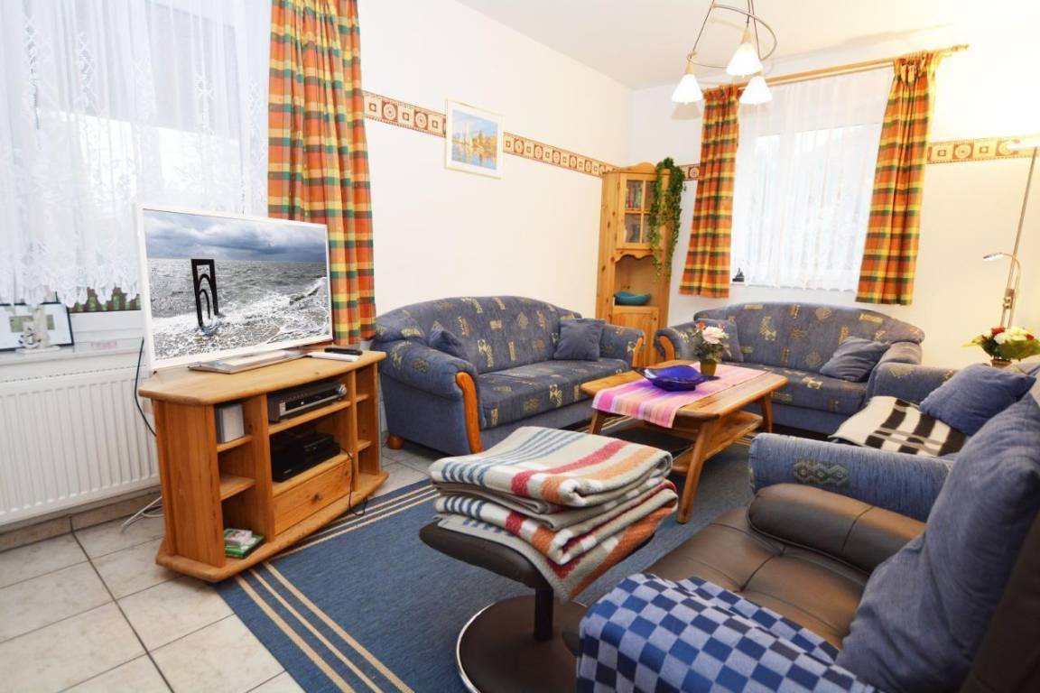 110 M² Ferienhaus ∙ 4 Schlafzimmer ∙ 8 Gäste - Büsum