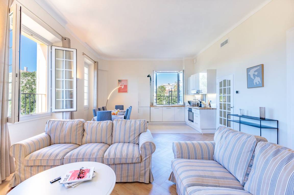 126 M² Appartement ∙ 4 Chambres ∙ 8 Personnes - Cannes