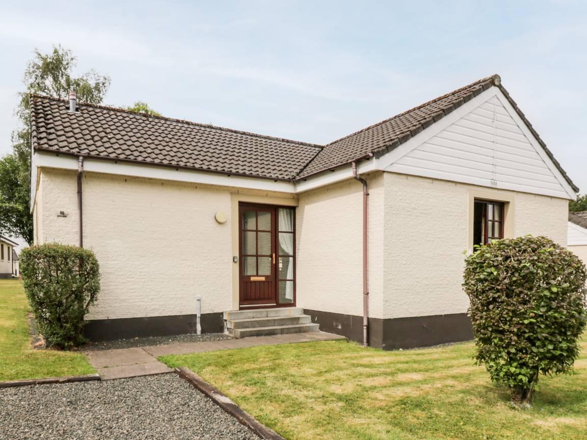 Cottage ∙ 3 Bedrooms ∙ 6 Guests - Girvan