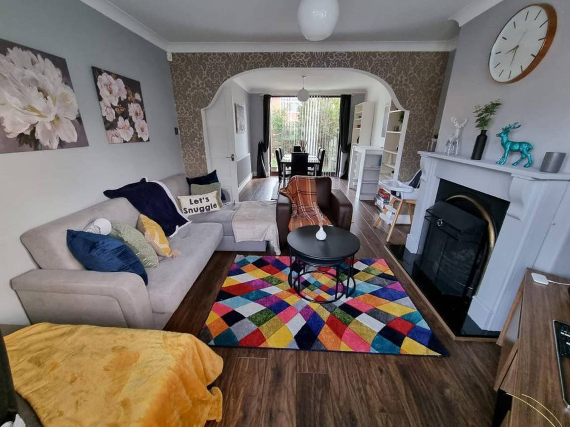 85 M² Casa ∙ 3 Habitaciones ∙ 6 Huéspedes - Glossop