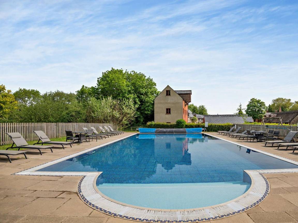 Cottage ∙ 3 Bedrooms ∙ 6 Guests - Gloucestershire