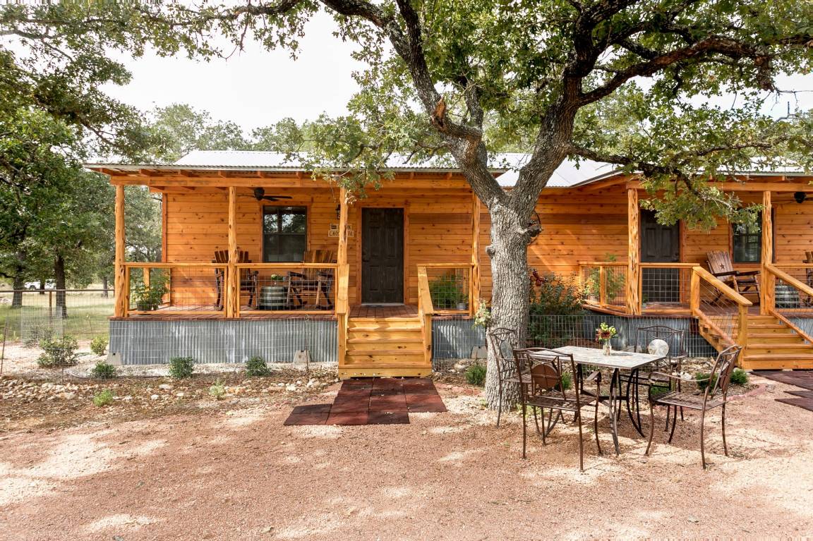 36 M² Cabin ∙ 1 Bedroom ∙ 2 Guests - Fredericksburg, TX