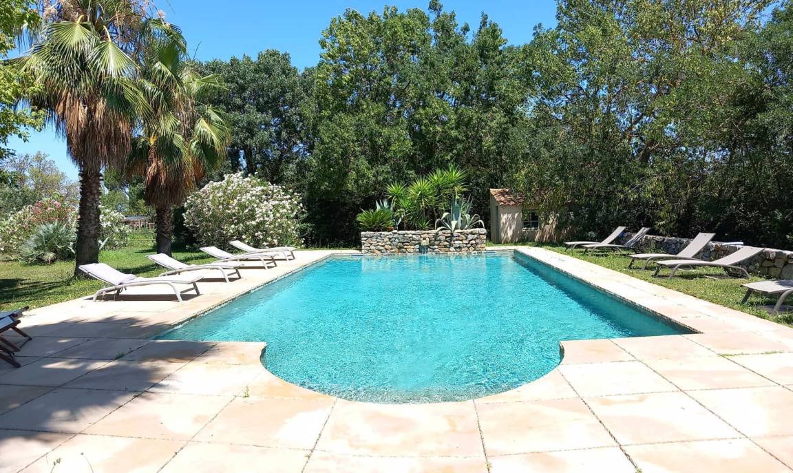 223 M² Gîte ∙ 4 Chambres ∙ 9 Personnes - Narbonne