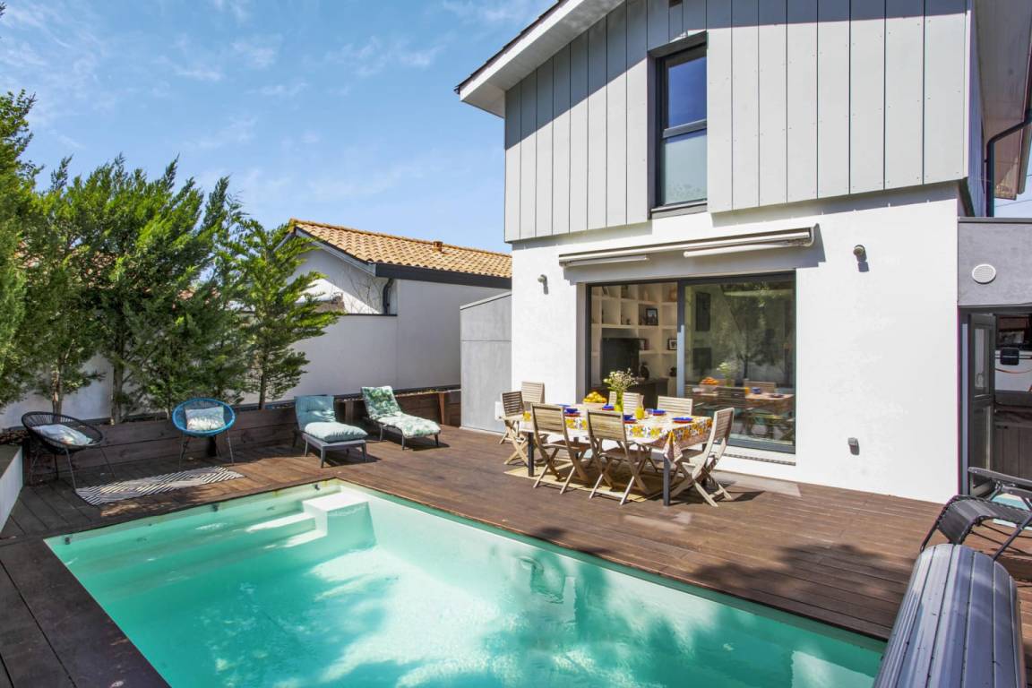150 M² Villa ∙ 4 Chambres ∙ 6 Personnes - Cambo-les-Bains