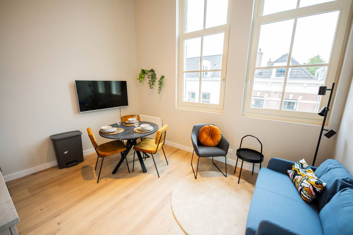 72 M² Appartement ∙ 3 Slaapkamers ∙ 5 Gasten - Rotterdam