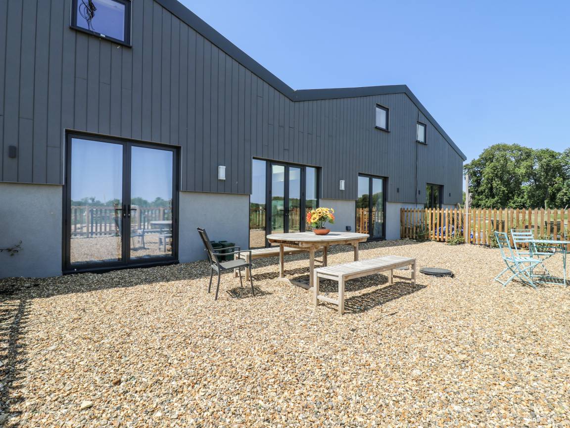 Cottage ∙ 4 Bedrooms ∙ 8 Guests - Buckinghamshire