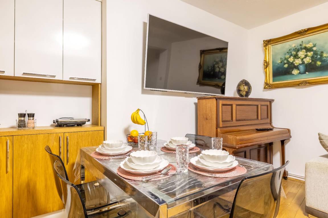 80 M² Appartement ∙ 2 Chambres ∙ 4 Personnes - 