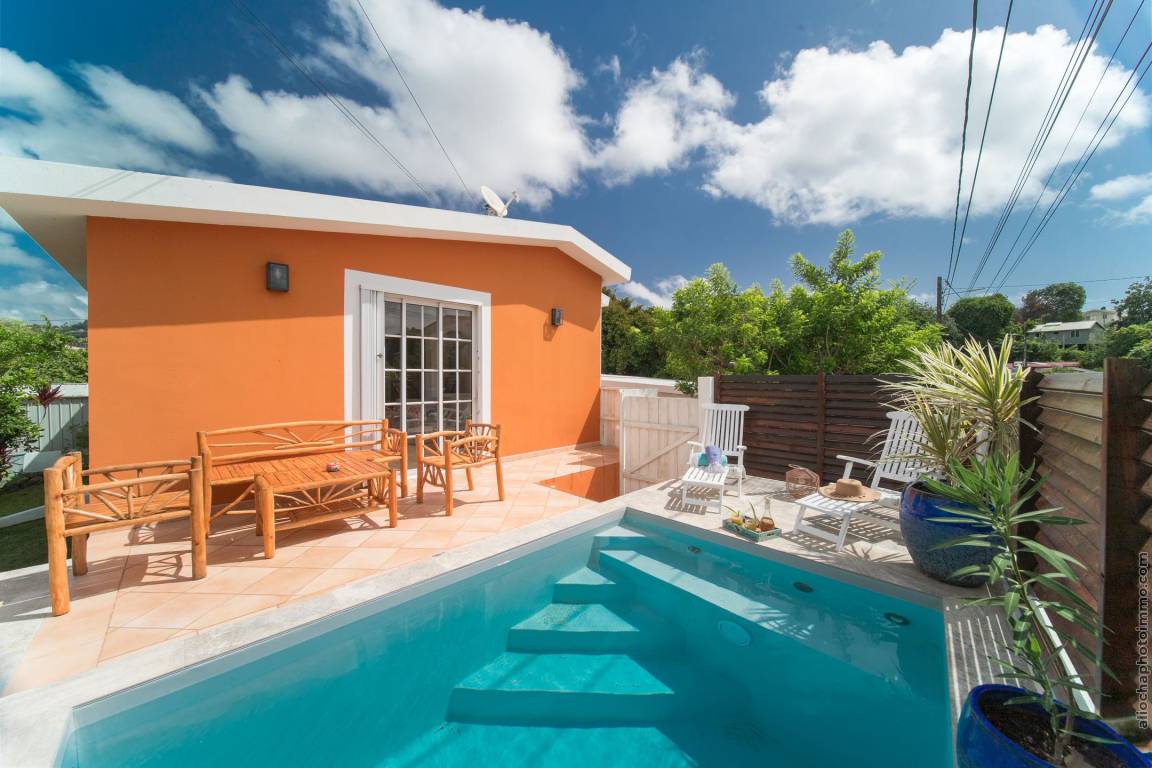 200 M² Villa ∙ 5 Bedrooms ∙ 10 Guests - Martinique