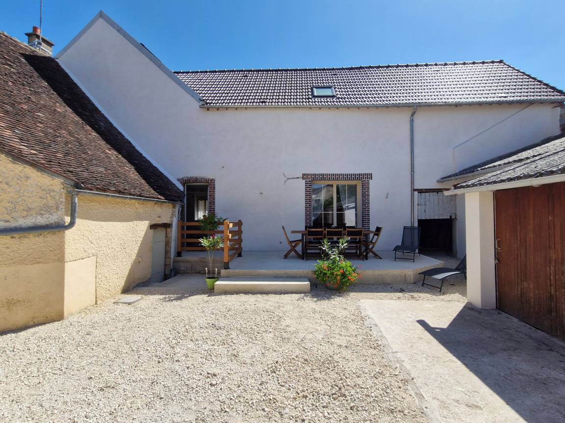 125 M² Cottage ∙ 3 Chambres ∙ 7 Personnes - Yonne