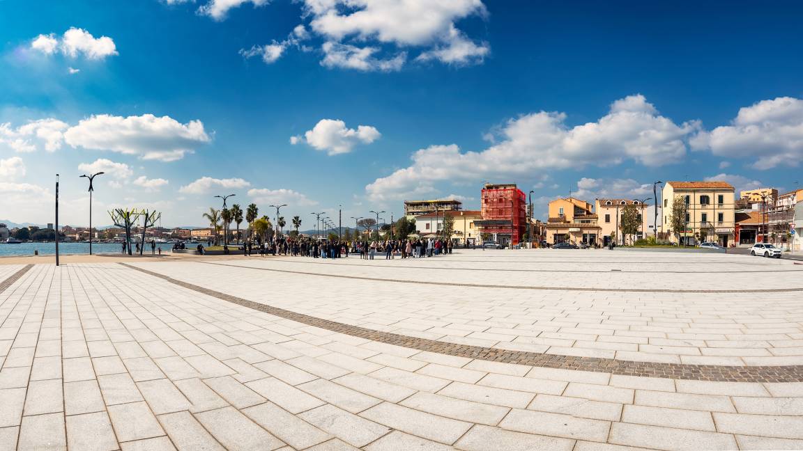 78 M² Apartamento ∙ 2 Habitaciones ∙ 4 Huéspedes - Olbia