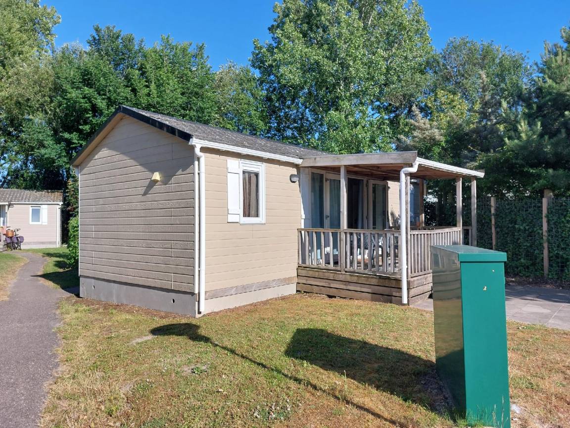 42 M² Ferienhaus ∙ 2 Schlafzimmer ∙ 4 Gäste - Kamperland