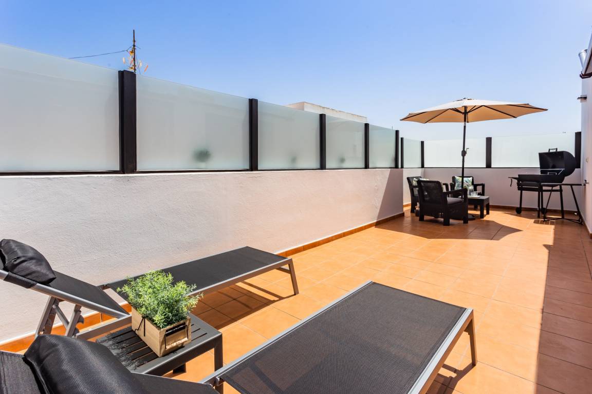 75 M² Ferienhaus ∙ 2 Schlafzimmer ∙ 4 Gäste - Arrecife