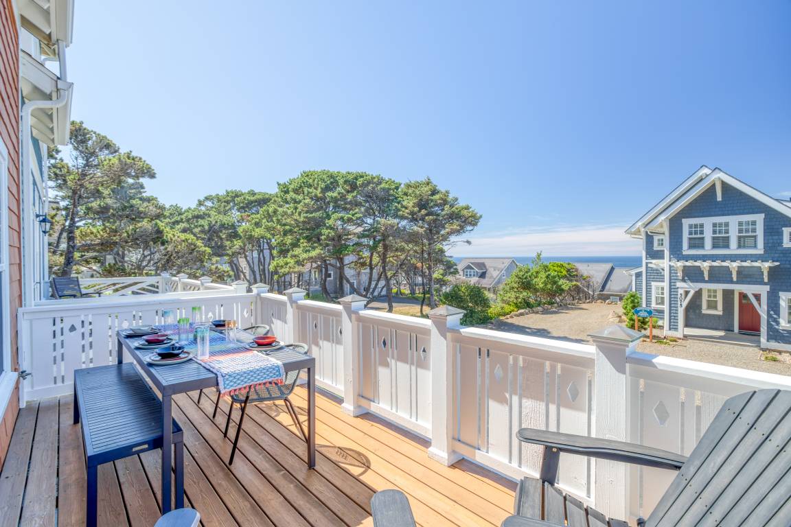 167 M² House ∙ 3 Bedrooms ∙ 7 Guests - Depoe Bay, OR