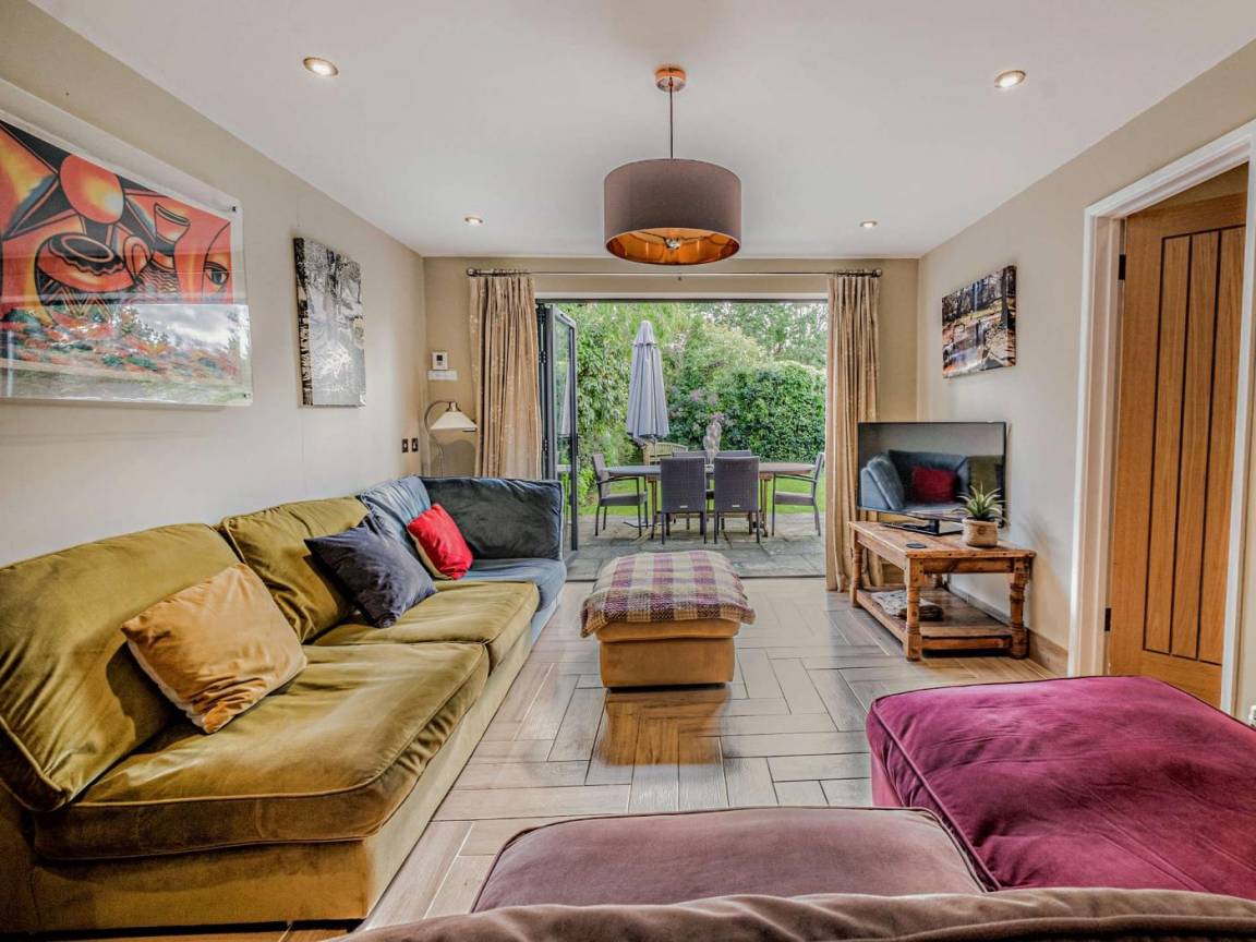 Cottage ∙ 3 Bedrooms ∙ 6 Guests - Brockenhurst