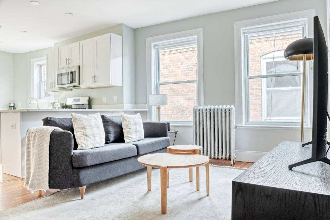 130 M² Apartment ∙ 3 Bedrooms ∙ 6 Guests - Belmont, MA