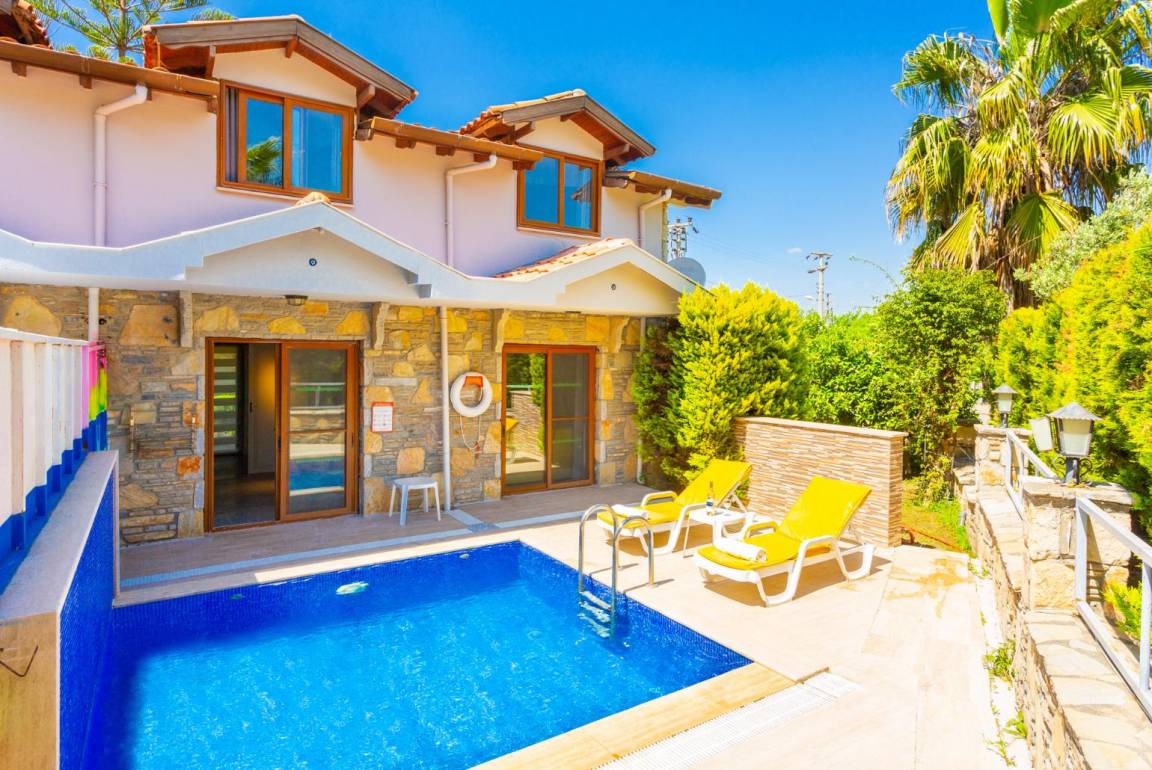 140 M² Villa ∙ 2 Bedrooms ∙ 5 Guests - Ekincik Koyu