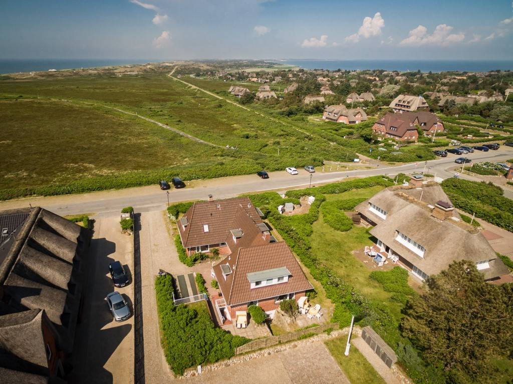 160 M² Talo ∙ 4 Makuuhuonetta ∙ 8 Vierasta - List