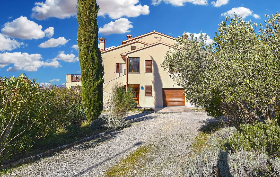 68 M² Apartamento ∙ 2 Habitaciones ∙ 4 Huéspedes - Labin