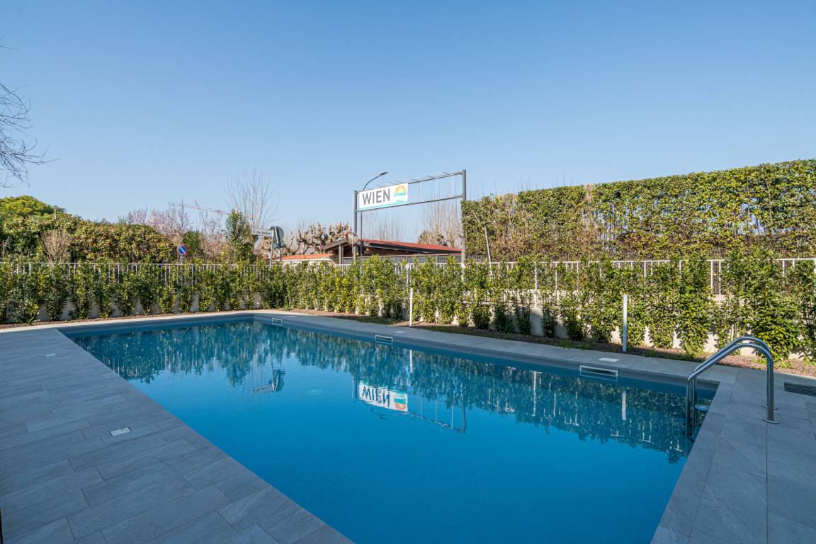 80 M² Apartment ∙ 2 Bedrooms ∙ 4 Guests - Sirmione