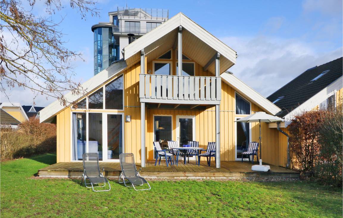 90 M² Maisonette-wohnung ∙ 2 Schlafzimmer ∙ 4 Gäste - Klink