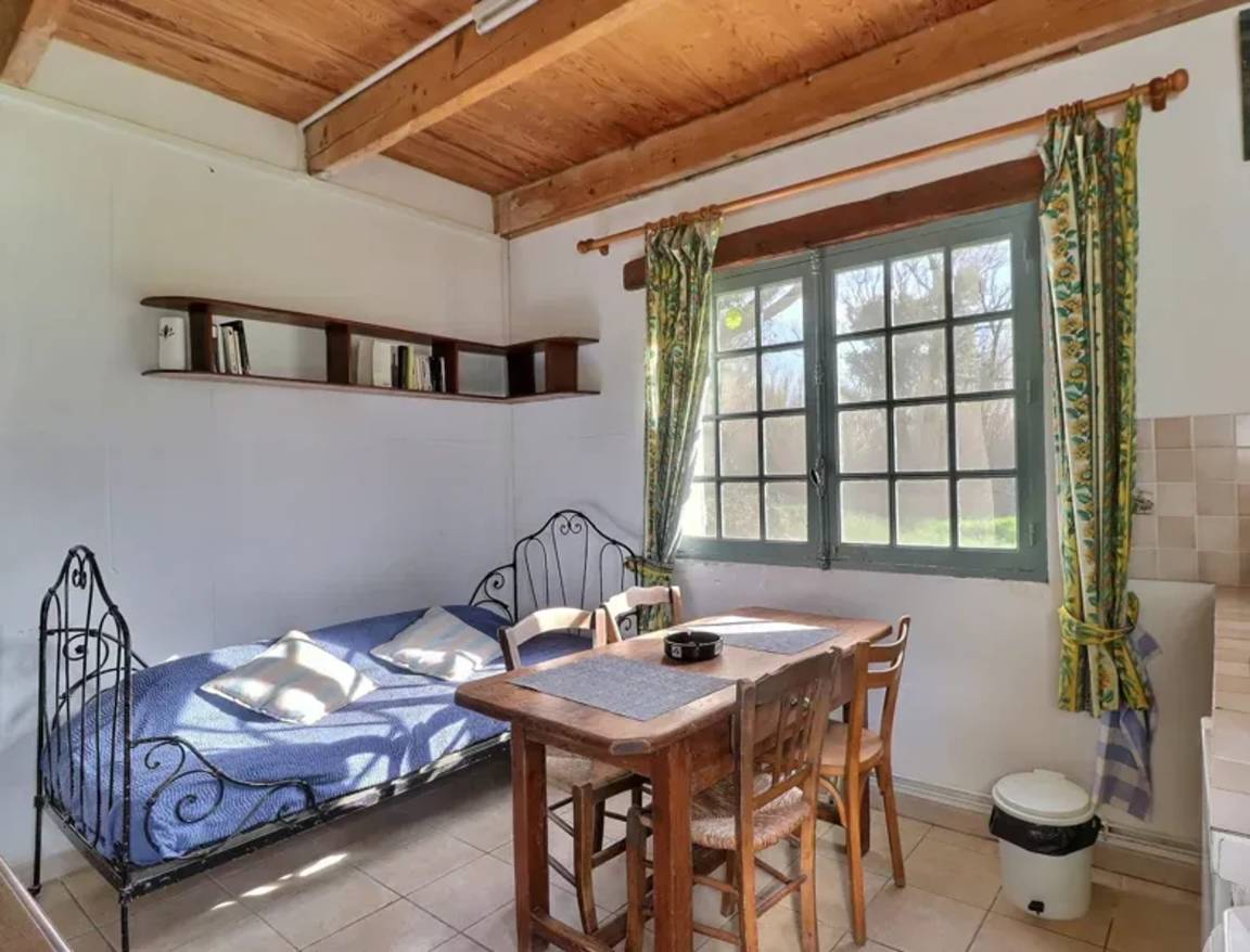 50 M² Appartement ∙ 1 Chambre ∙ 2 Personnes - Arles