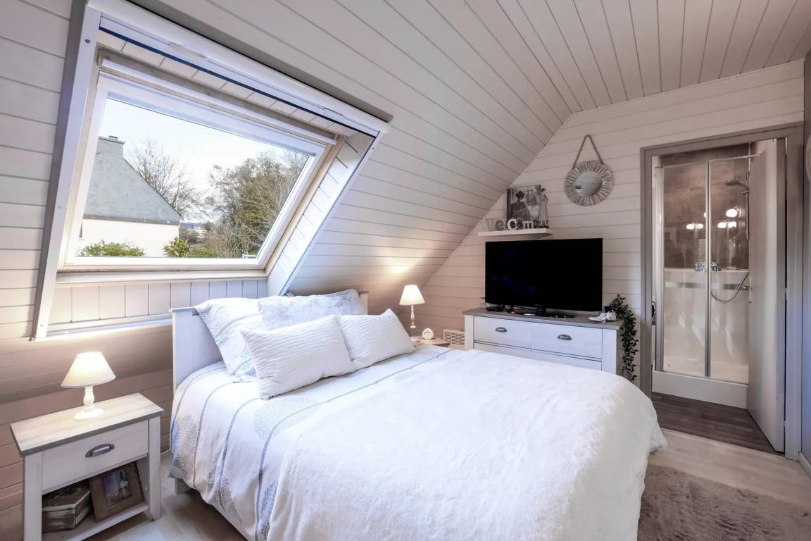 20 M² Chambre D'hôtes ∙ 1 Chambre ∙ 2 Personnes - Mûr-de-Bretagne
