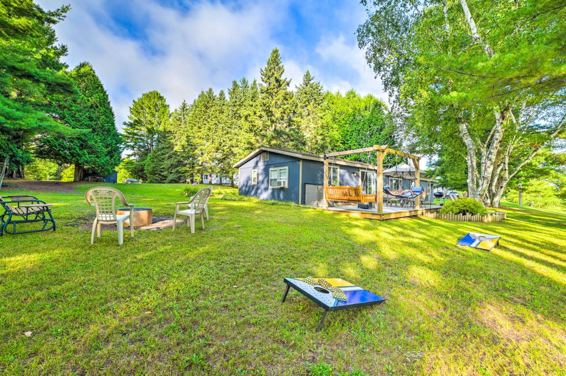 116 M² Cottage ∙ 3 Bedrooms ∙ 7 Guests - Cheboygan, MI