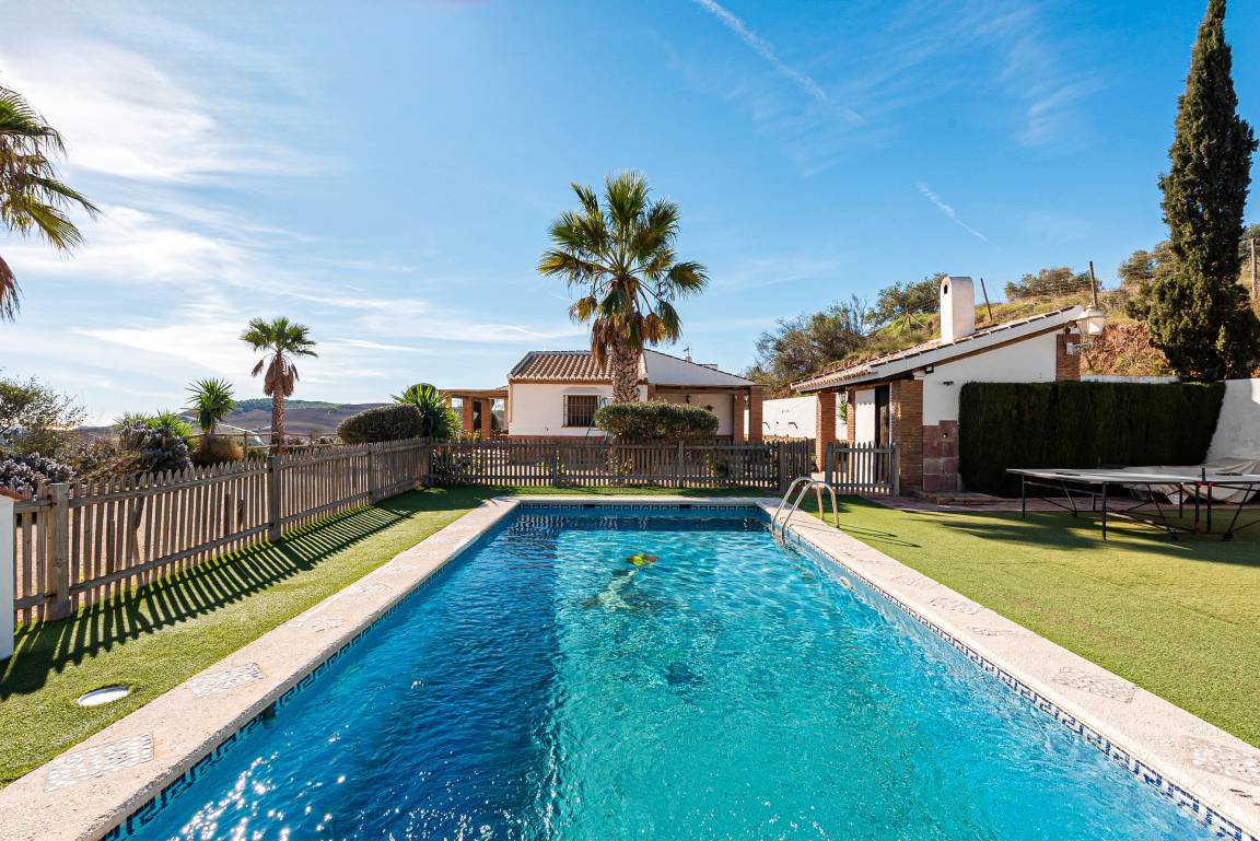 130 M² Maison De Vacances ∙ 3 Chambres ∙ 8 Personnes - Antequera