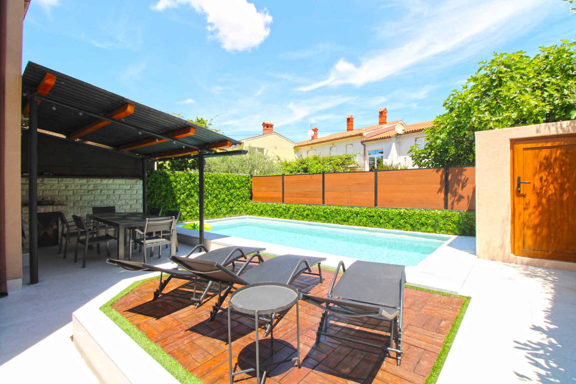120 M² Maison De Vacances ∙ 3 Chambres ∙ 7 Personnes - Fažana