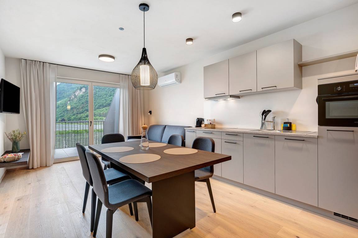 63 M² Apartment ∙ 2 Bedrooms ∙ 5 Guests - Lana
