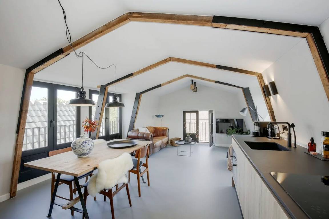 65 M² Apartment ∙ 2 Bedrooms ∙ 4 Guests - Amsterdam