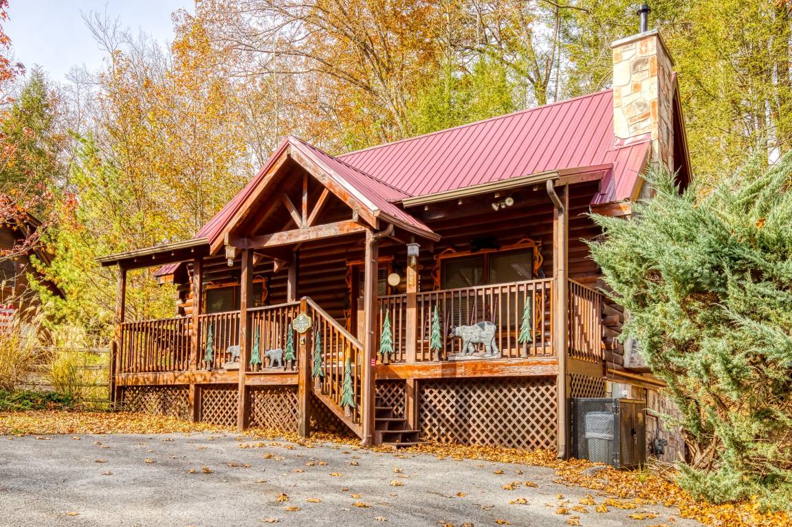 Cabin ∙ 2 Bedrooms ∙ 8 Guests - Pigeon Forge