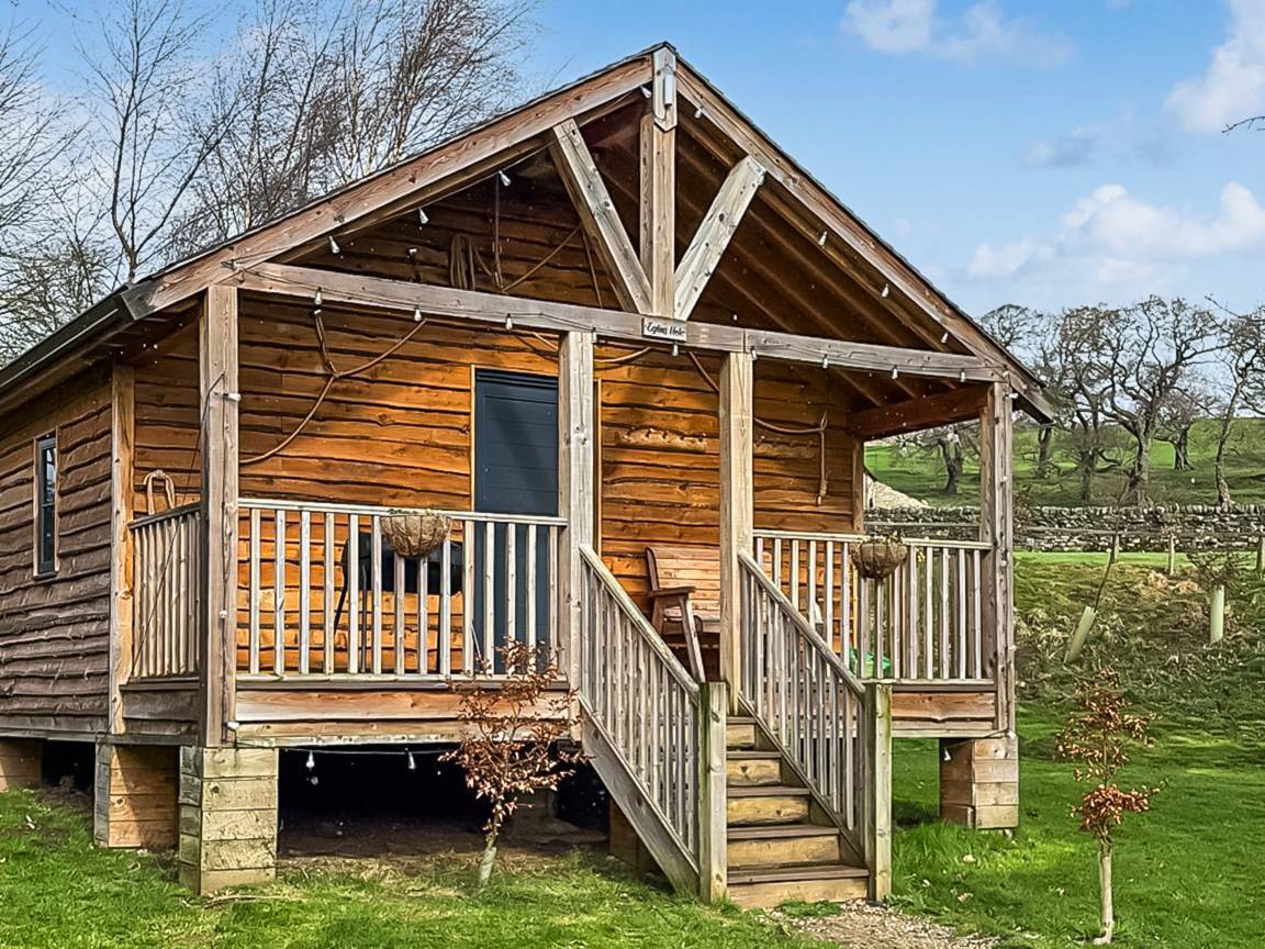 Cottage ∙ 1 Bedroom ∙ 10 Guests - England