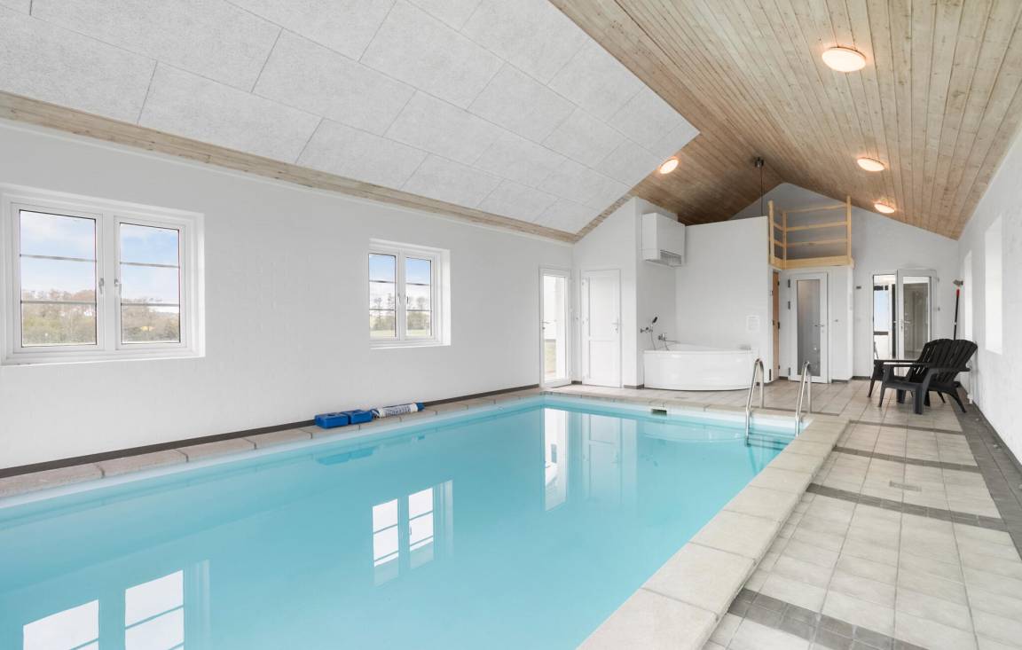330 M² Bauernhof ∙ 9 Schlafzimmer ∙ 18 Gäste - Bornholm