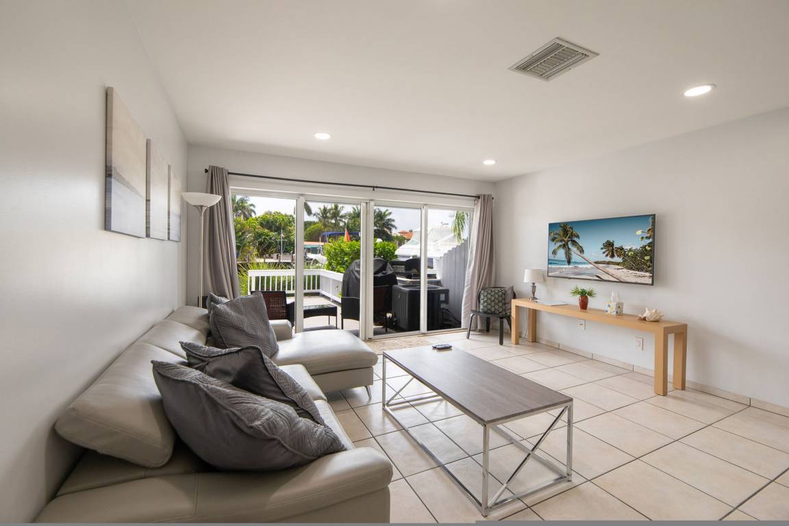 111 M² Apartamento ∙ 1 Habitación ∙ 4 Huéspedes - Coral Springs, FL