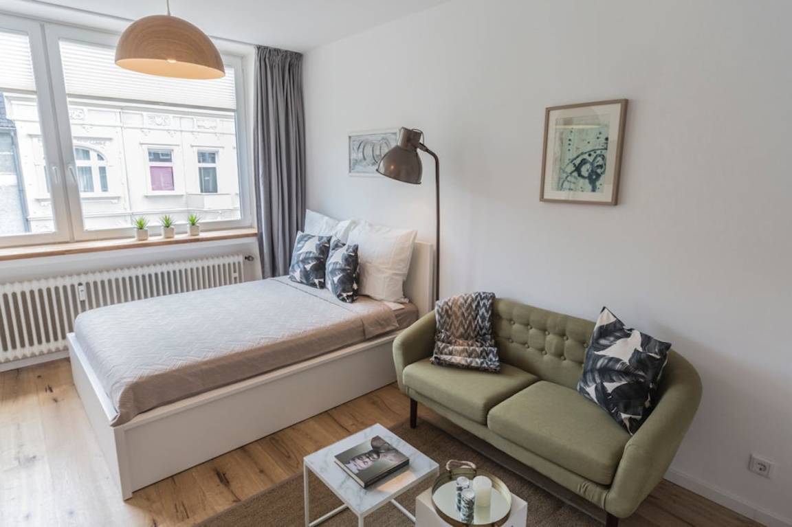 30 M² Ferienwohnung ∙ 2 Gäste - Düsseldorf