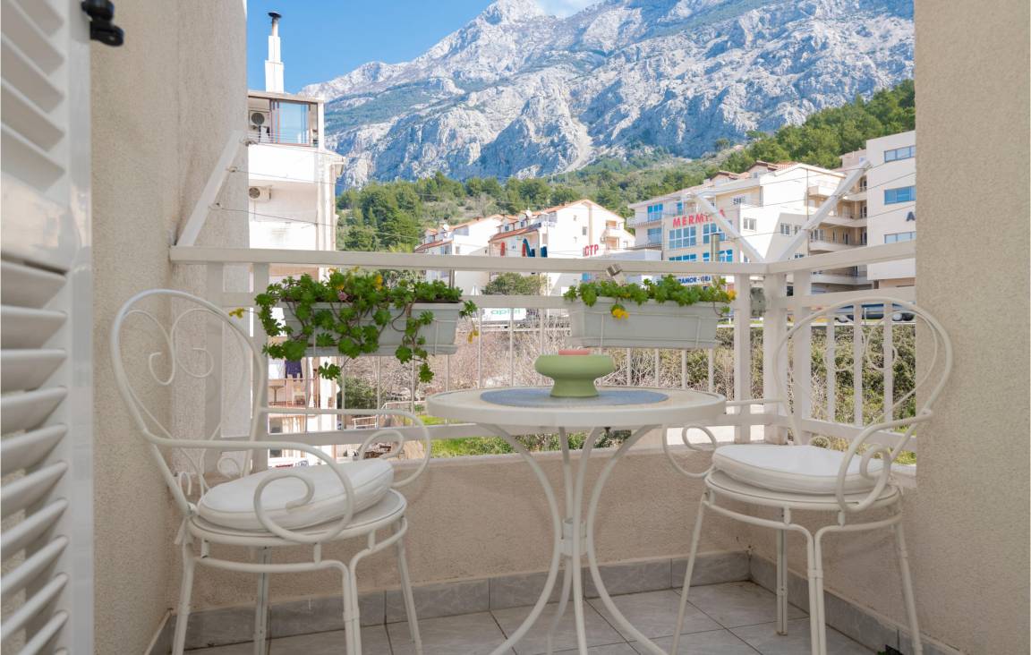 58 M² Apartamento ∙ 2 Habitaciones ∙ 4 Huéspedes - Makarska