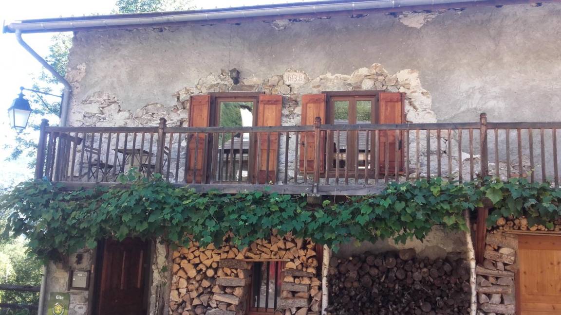 110 M² Gîte ∙ 3 Chambres ∙ 6 Personnes - Étang d'Izourt