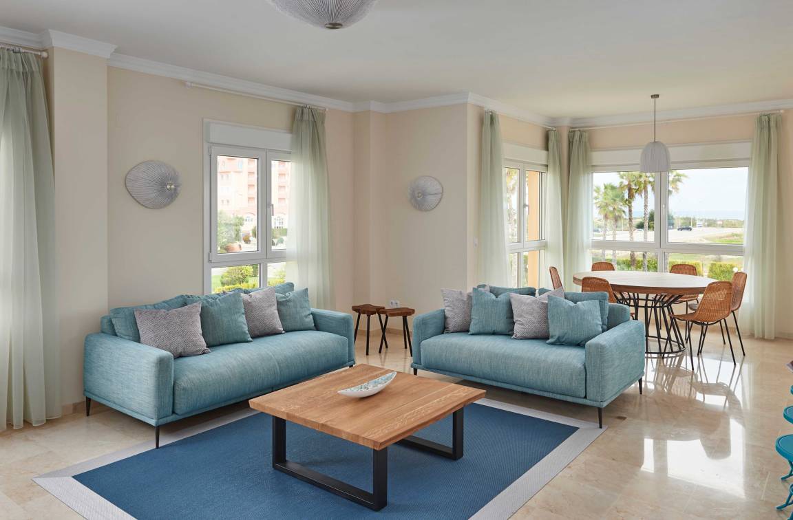 87 M² Apartamento ∙ 3 Quartos ∙ 6 Hóspedes - Oliva