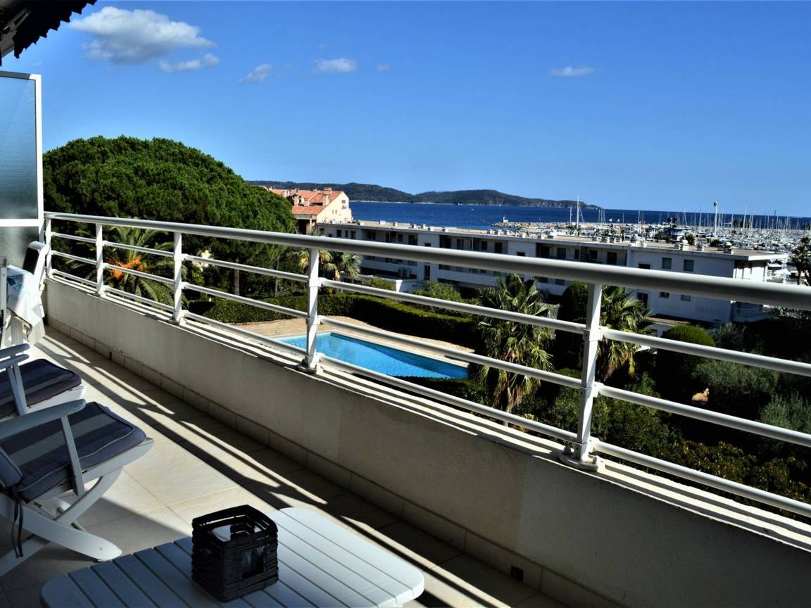 70 M² Appartement ∙ 2 Chambres ∙ 4 Personnes - Plage de Pramousquier