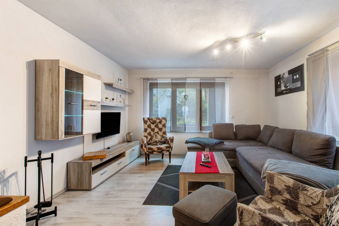 105 M² Ferienwohnung ∙ 2 Schlafzimmer ∙ 6 Gäste - Ottmarsheim