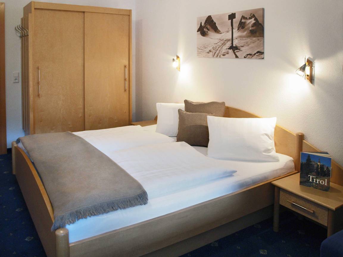 59 M² Ferienwohnung ∙ 2 Schlafzimmer ∙ 6 Gäste - Galtür