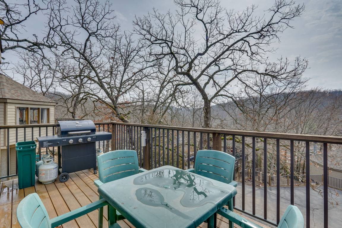 141 M² Villa ∙ 2 Bedrooms ∙ 8 Guests - Osage Beach, MO