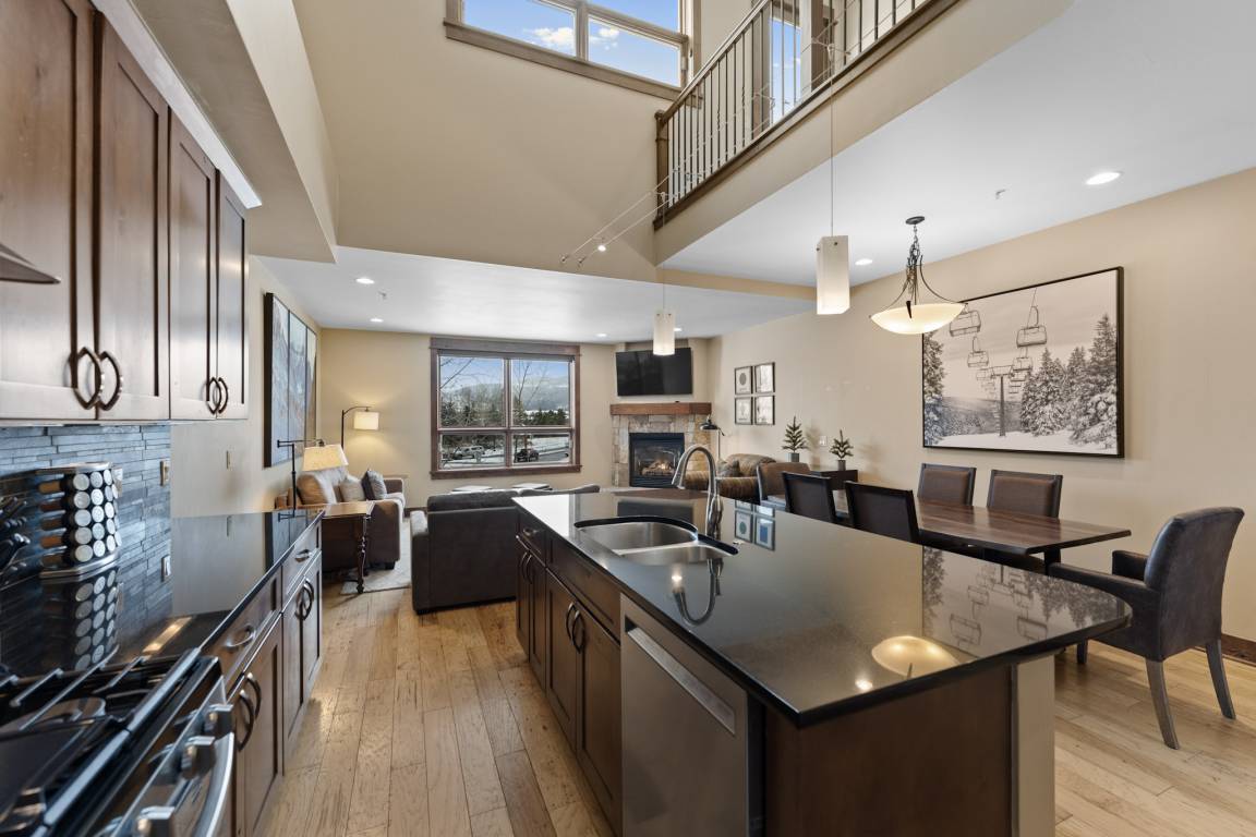 Apartment ∙ 2 Bedrooms ∙ 8 Guests - Frisco, CO