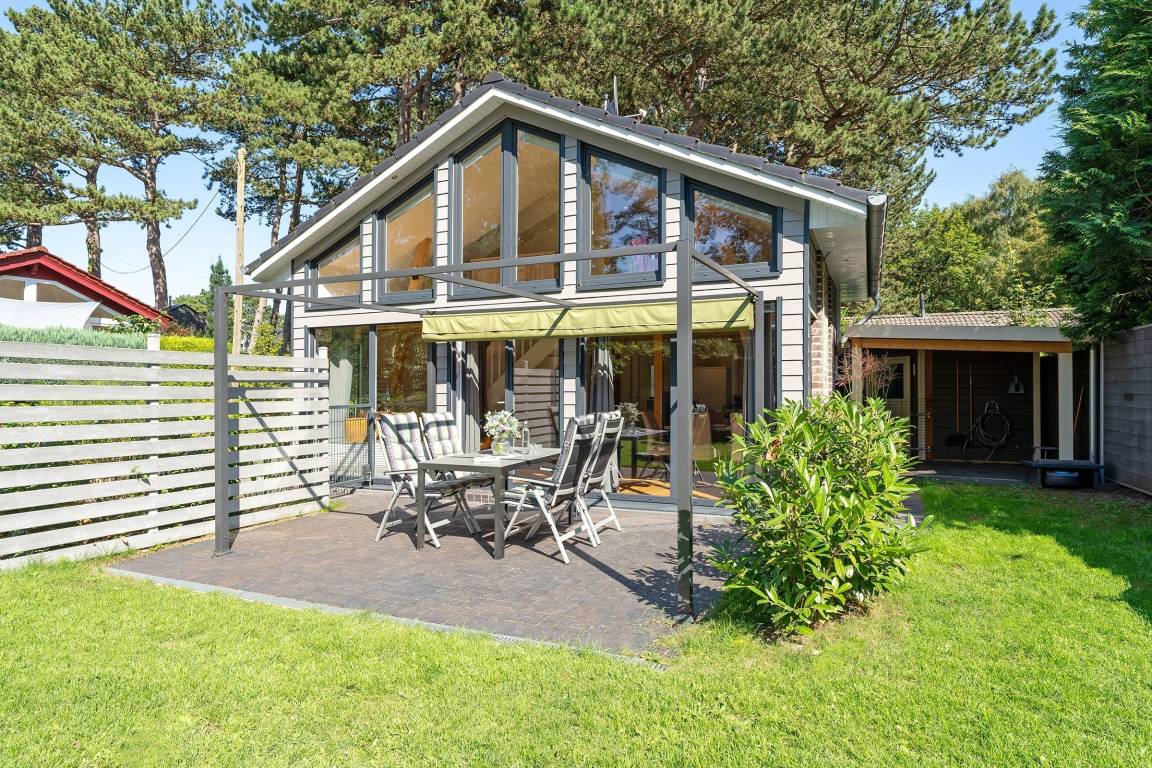 65 M² Ferienhaus ∙ 1 Schlafzimmer ∙ 3 Gäste - Lübeck