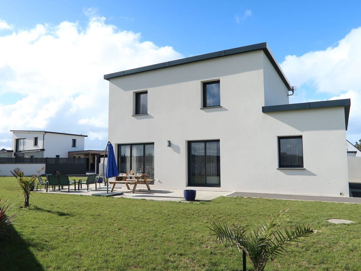 120 M² Ferienhaus ∙ 3 Schlafzimmer ∙ 6 Gäste - Cléder