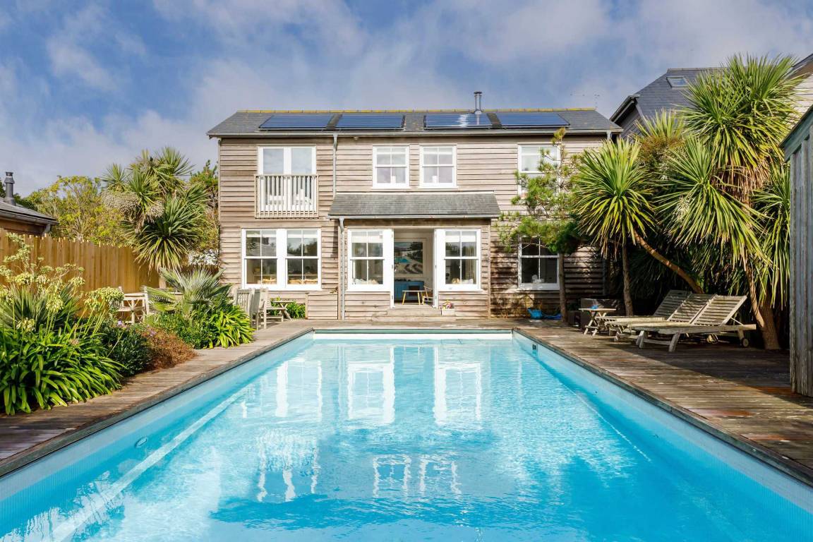 186 M² House ∙ 4 Bedrooms ∙ 8 Guests - West Wittering