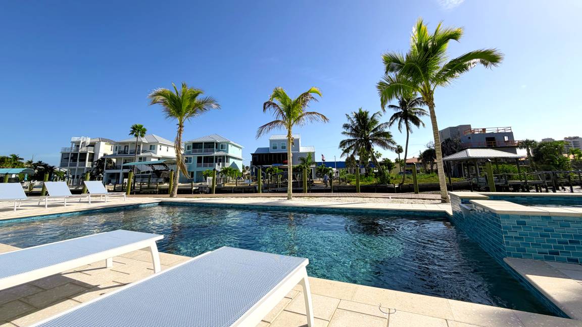 Maison De Vacances ∙ 6 Chambres ∙ 14 Personnes - Fort Myers Beach, FL